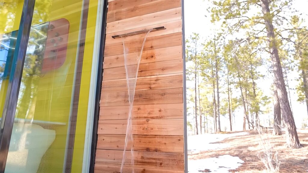 YouTuber Builds Gaming-Themed Tiny House for $25K