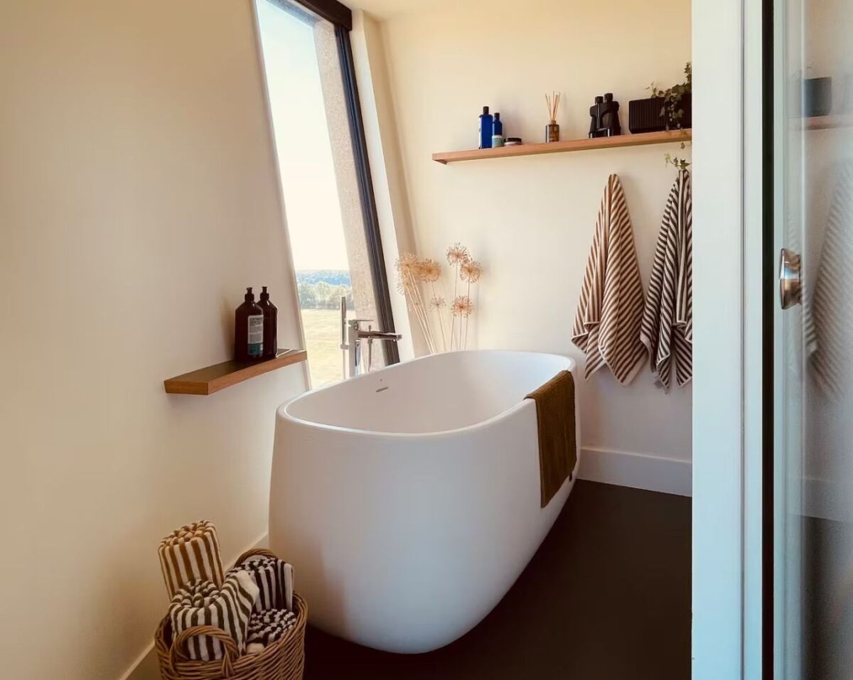 Historic Tonwell Tower Water Tank is Now Six-Story Airbnb Rental