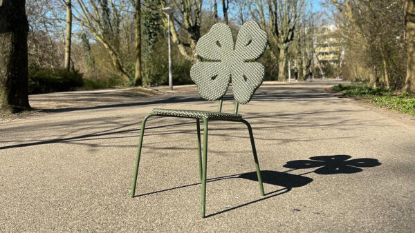 Clover-Shaped Lucky Seat has Suavity of Parisian Bistro Chair