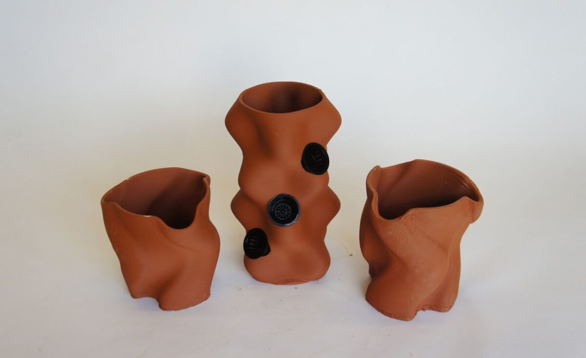 ClayPonic is 3D Printed Clay Hydroponic Garden for Urbanscapes
