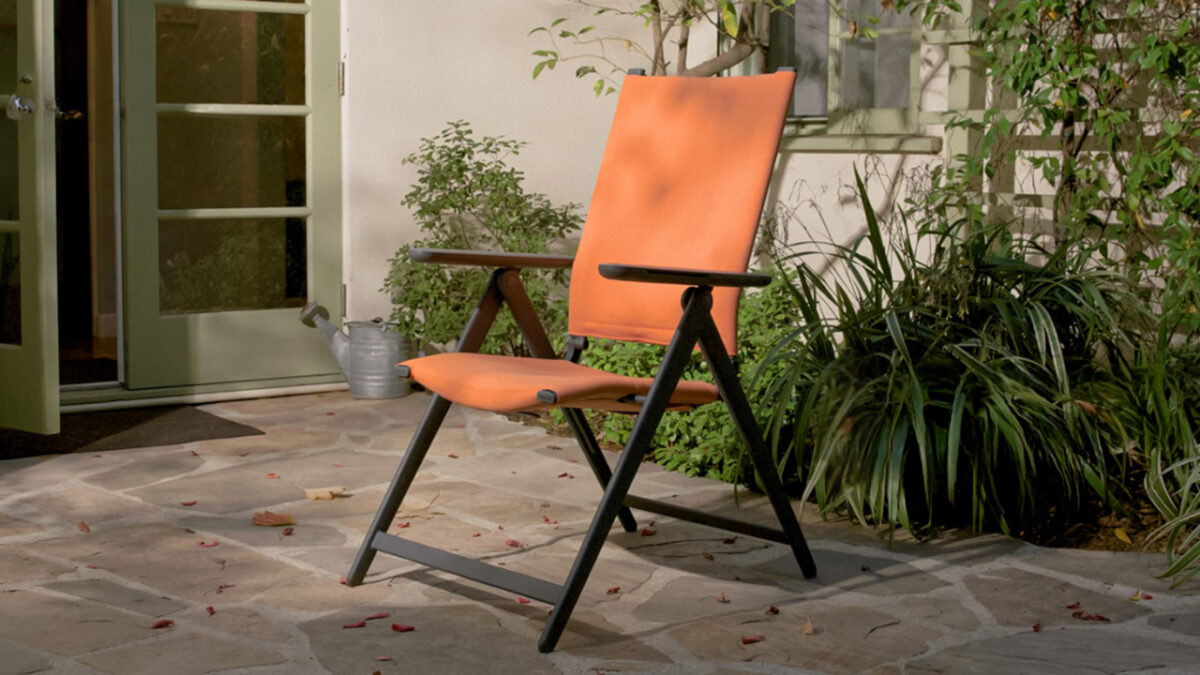 Foldable Daymaker Chair is Comfy Throne You can Carry Like Bag