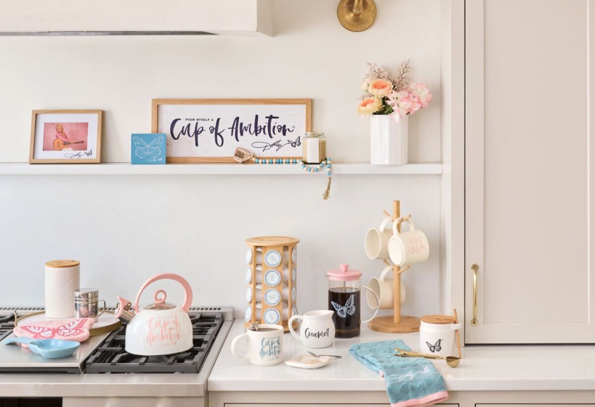 New Dolly Parton Kitchen and Housewares Collection for Spring '25 New Dolly Parton Kitchen and Housewares Collection for Spring '25