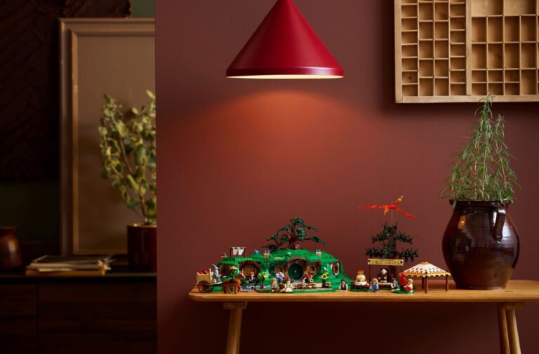 The Shire LEGO set Makes You Part of Bilbo's Eleventy-First Birthday