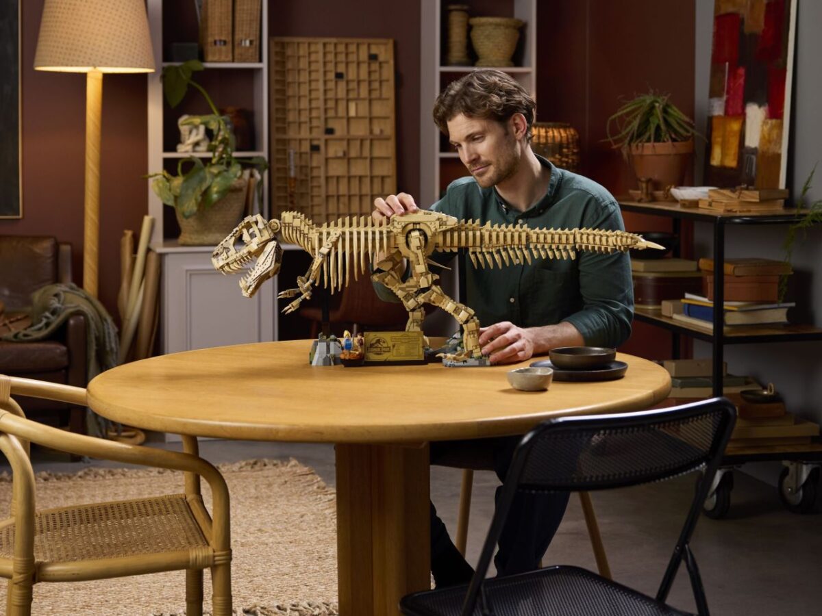 LEGO Brings Most Realistic T-Rex Skeleton for Jurassic Park Fans