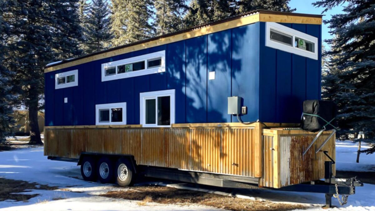 Bella Tiny House Doesn't Skimp on Comfort in 28 ft. Configuration