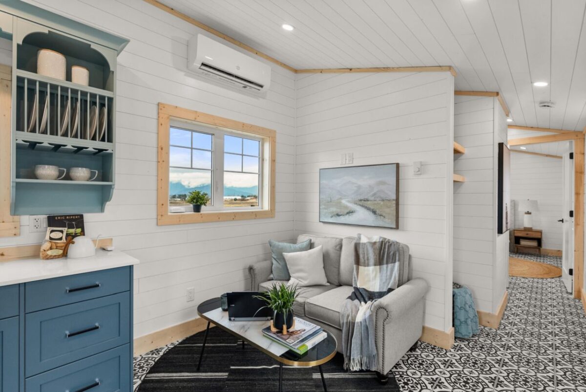 Cottage-Inspired Tulameen Tiny House has Porch, Window Boxes