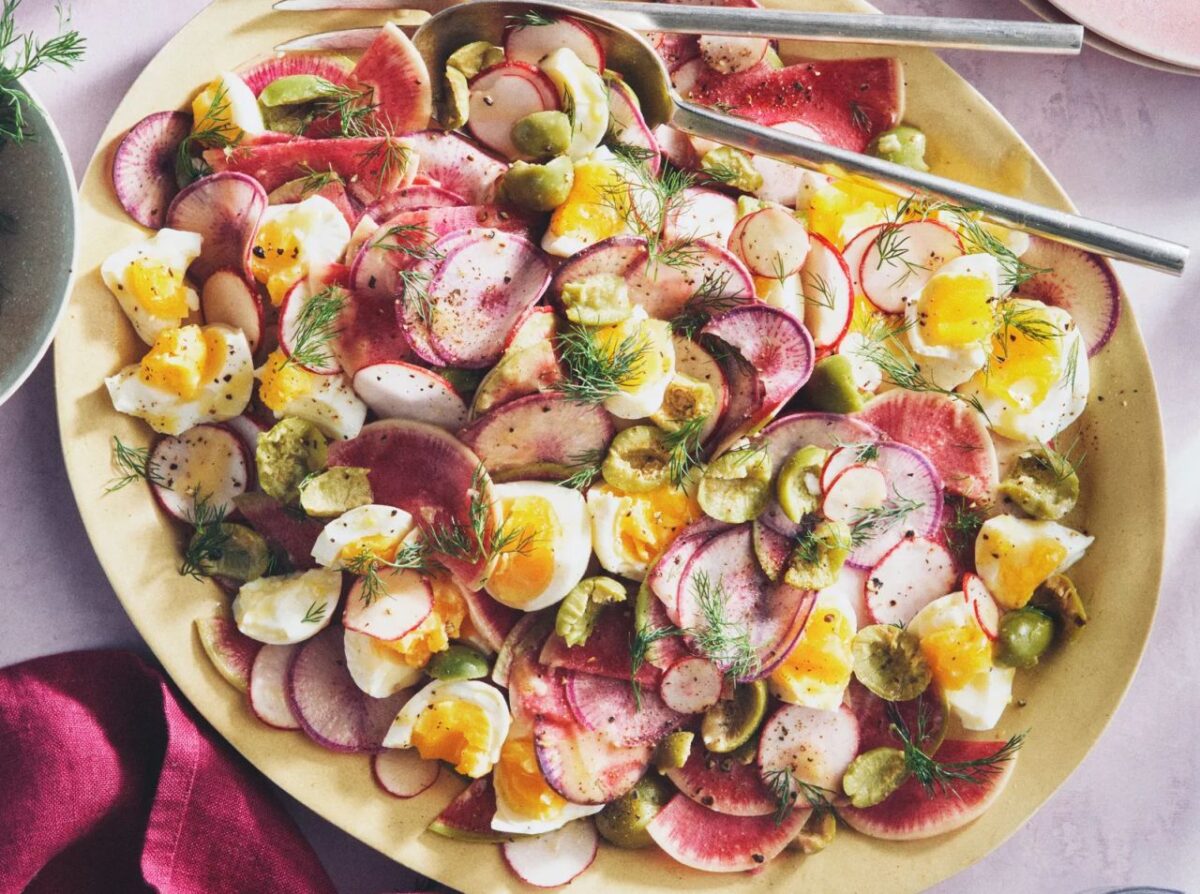 Best Easter Salads Full of Seasonal Flavors to Try This Spring