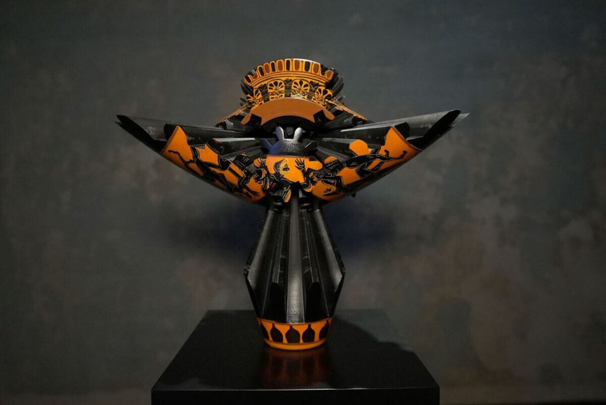 Oculta Studio’s Shape-Shifting Vases are Sculptural Art Pieces