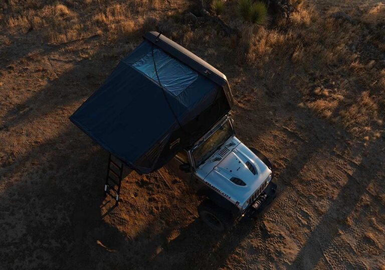Roofnest Condor 2 XXL Air Rooftop Tent Sleeps Four Persons