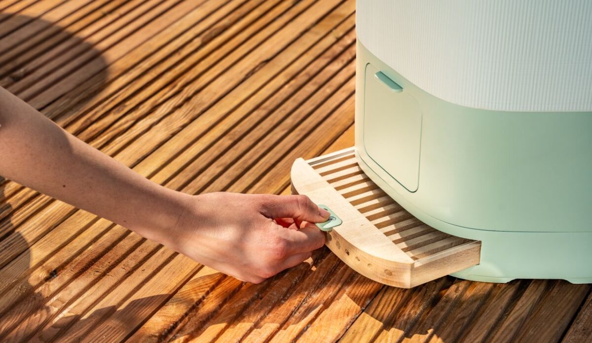 Wonder Blocks is Smart Modular Habitat for Backyard Pollinators