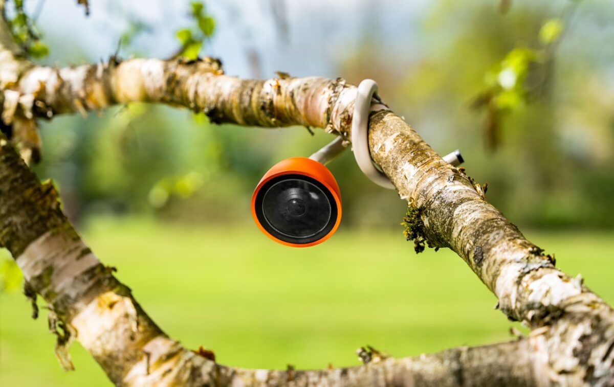 Wonder Blocks is Smart Modular Habitat for Backyard Pollinators