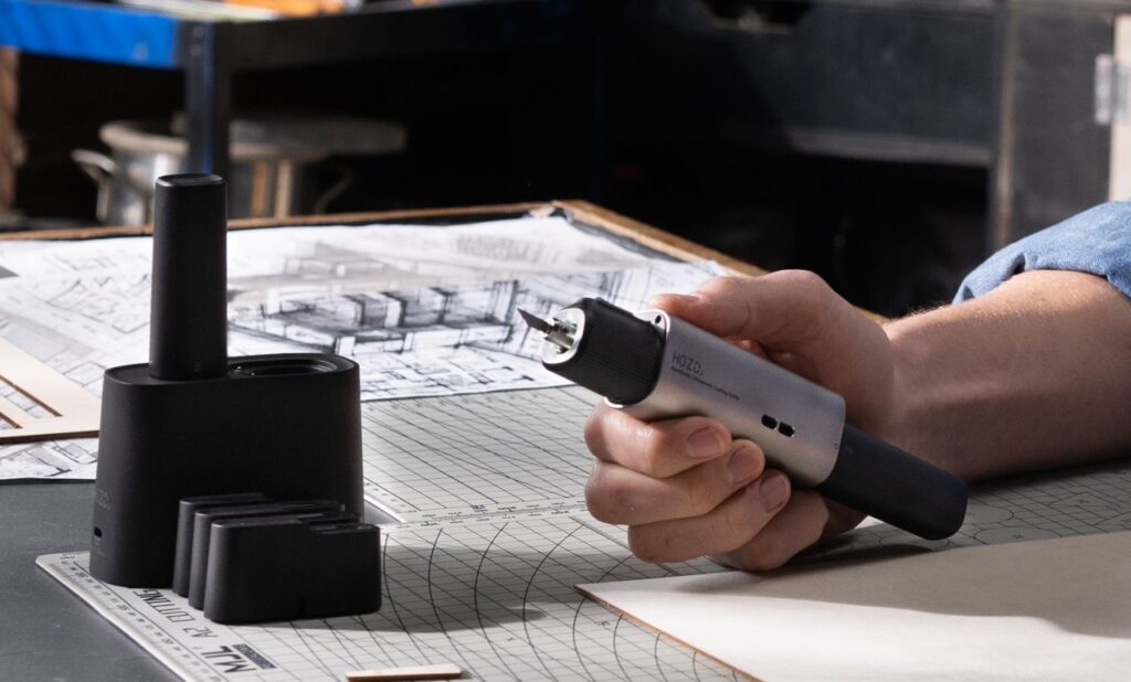 NeoBlade Wireless Ultrasonic Cutter is Everything a DIYer Wanted
