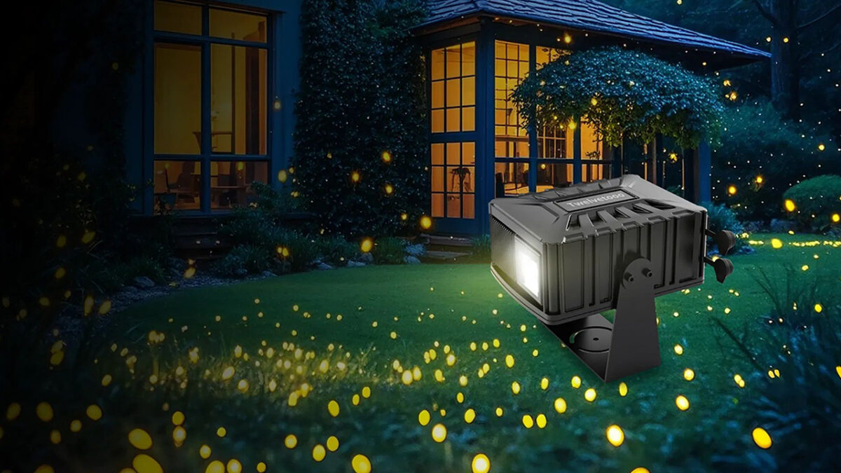 Twelvetooo 3.0 Smart Projector Brings Magic of Fireflies to Garden