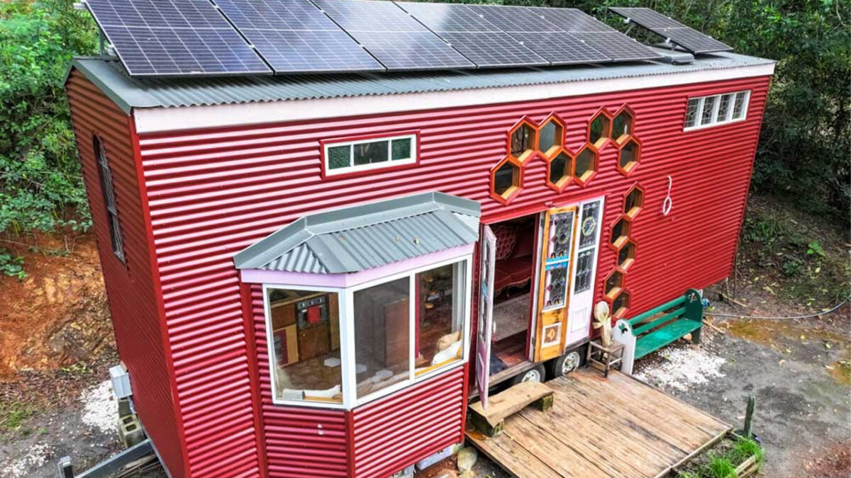 Aussie Beekeeper Builds Beehive-Inspired Off-Grid Tiny House