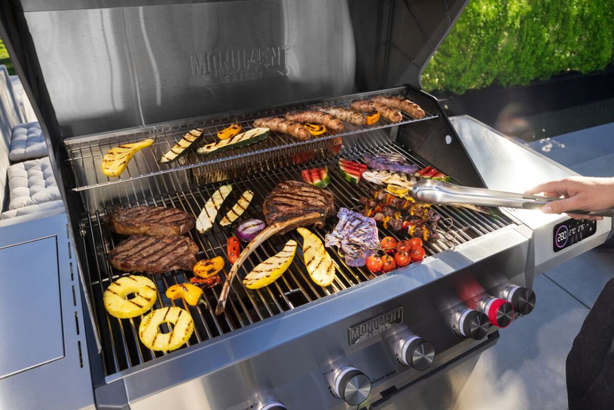 Eminence 605 Grill is Designed for All-Weather Performance