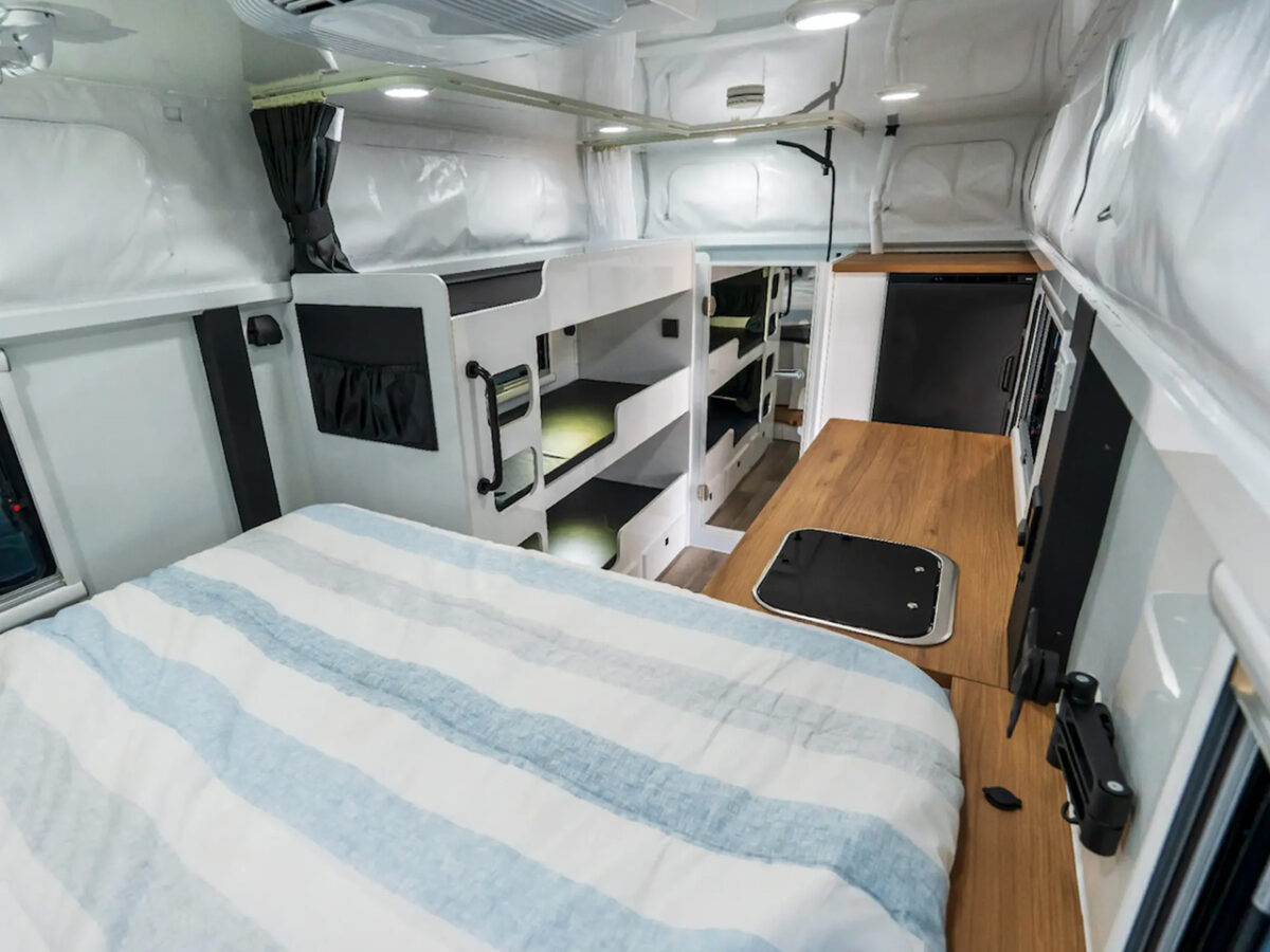 Iconn E4 XK Off-Grid Ready Trailer is Built for True Independence