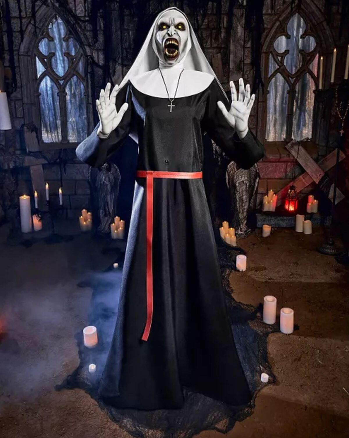 Terrifying New Spirit Halloween 2025 Animatronics Collection Out