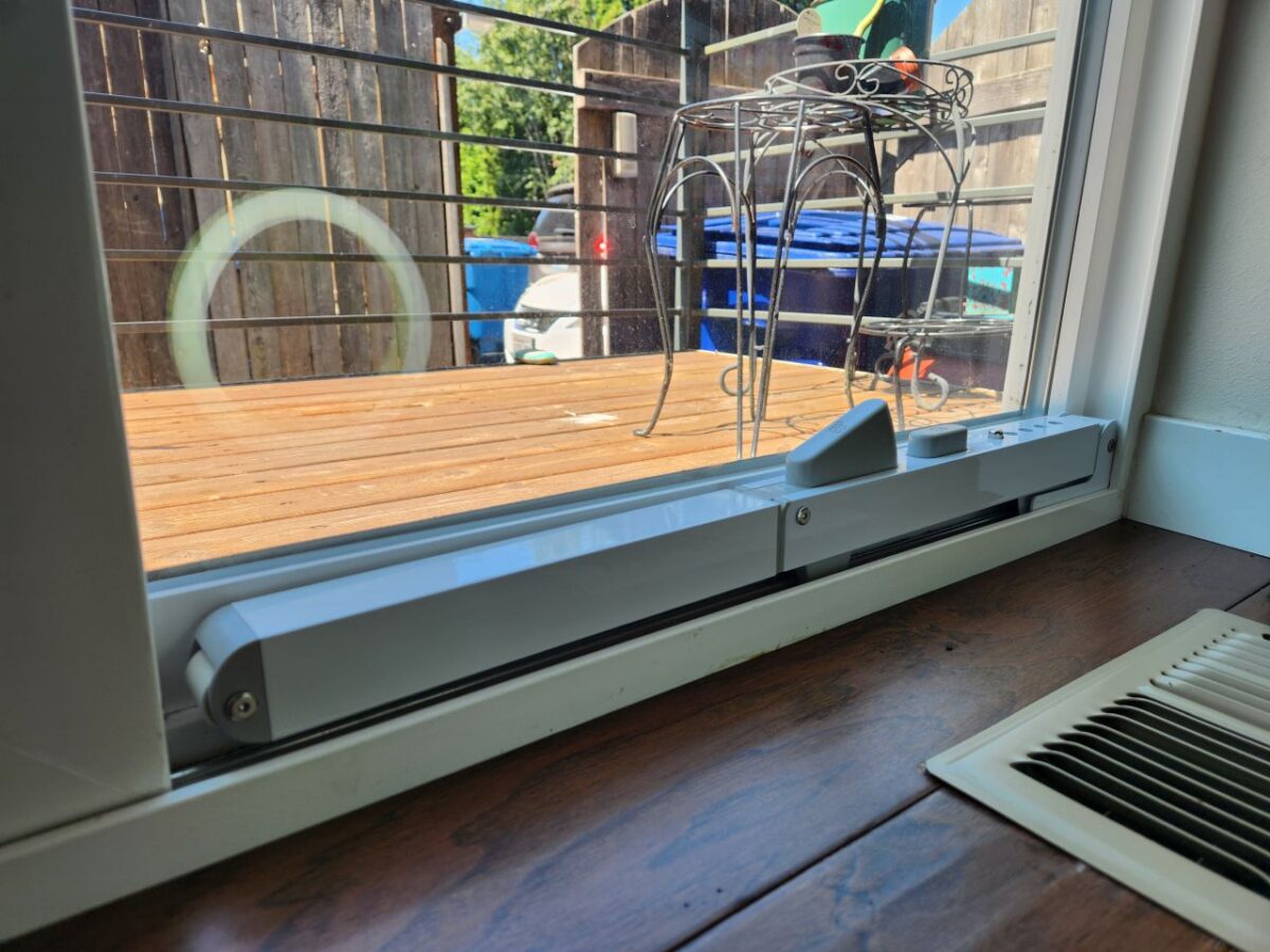 StepNLock Sliding Door Security Bar Doesn’t Make You Bend