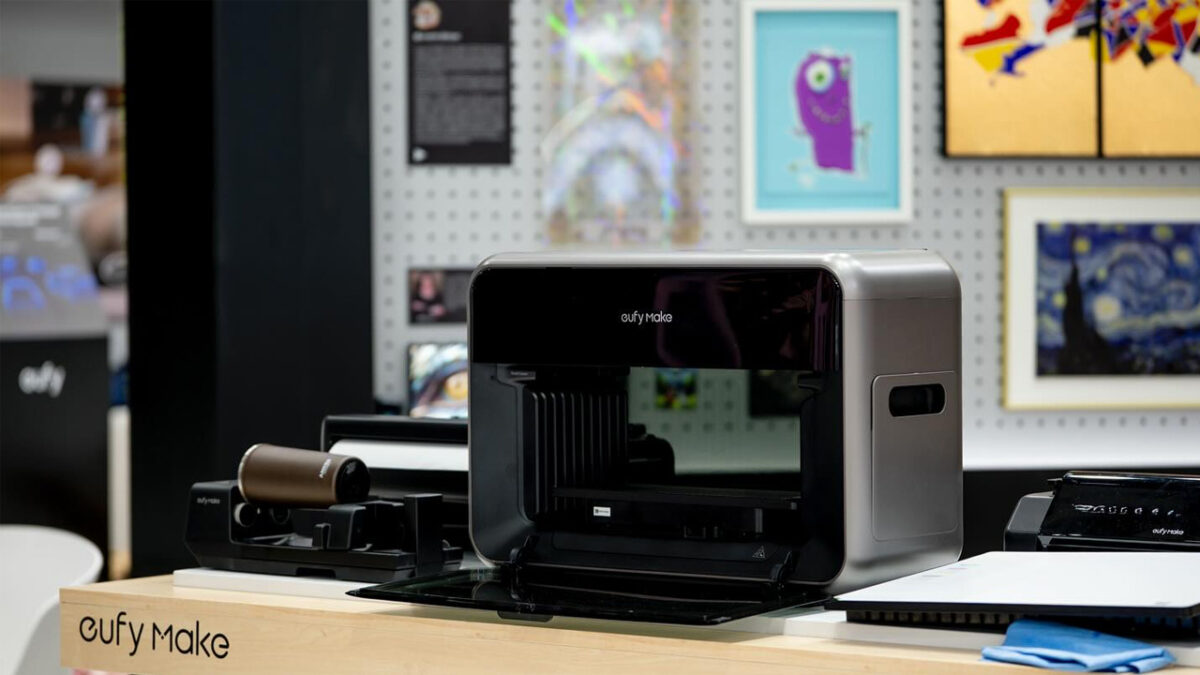 EufyMake E1 UV Printer can Print 5 mm Thick 3D textures