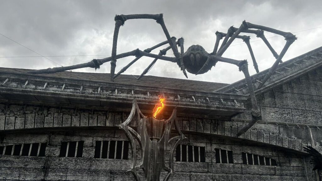 Man Builds Elaborate Haunted Manor of Evil With Huge Spiders
