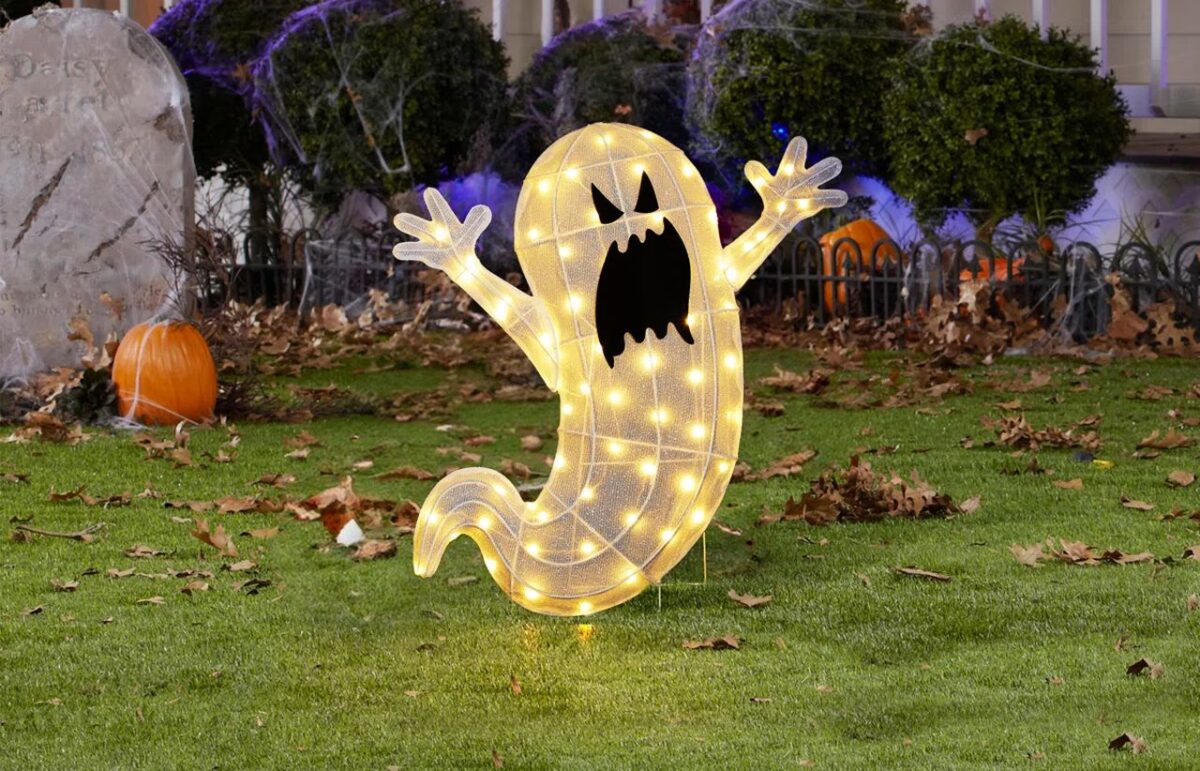 2025 Wayfair Halloween Décor Collection is Whimsical