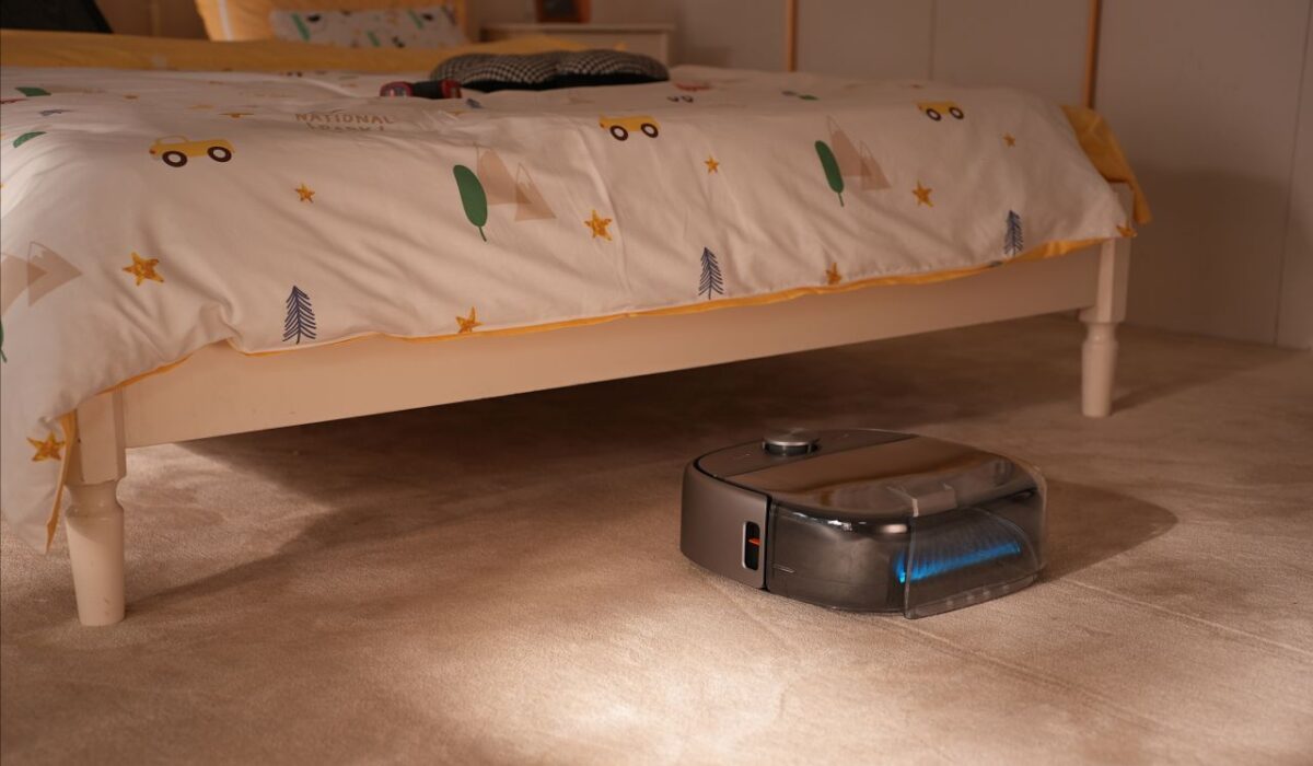 Robotin R2 is Fully-Automated Carpet Cleaner-cum-Robot Vacuum