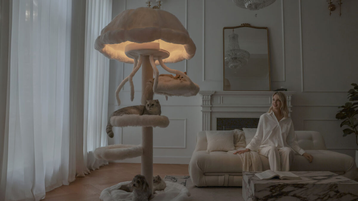 Jellyfish Cat Tree Glows Like a Sculptural Lamp