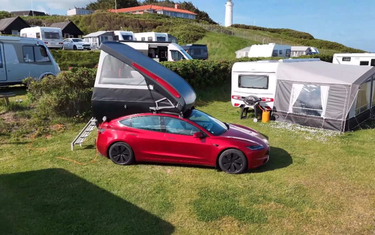 Dashaway eRC Rooftop Camper Designed for the Tesla Model 3