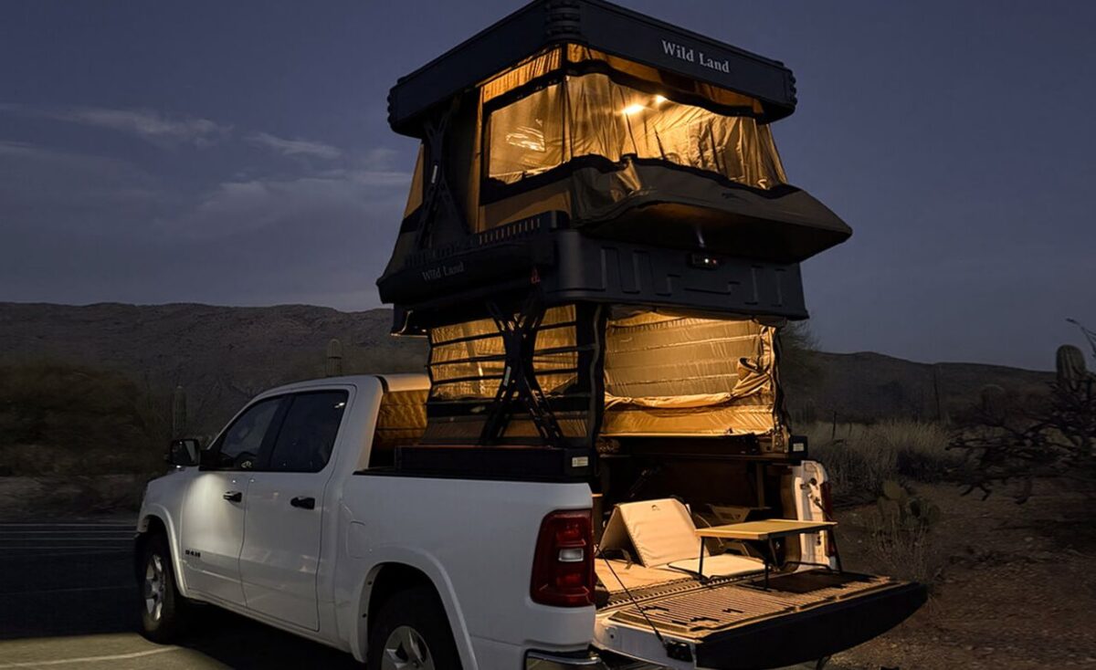 Wild Land Wingman Auto Setup Pickup Roof Tent has 2 Floors