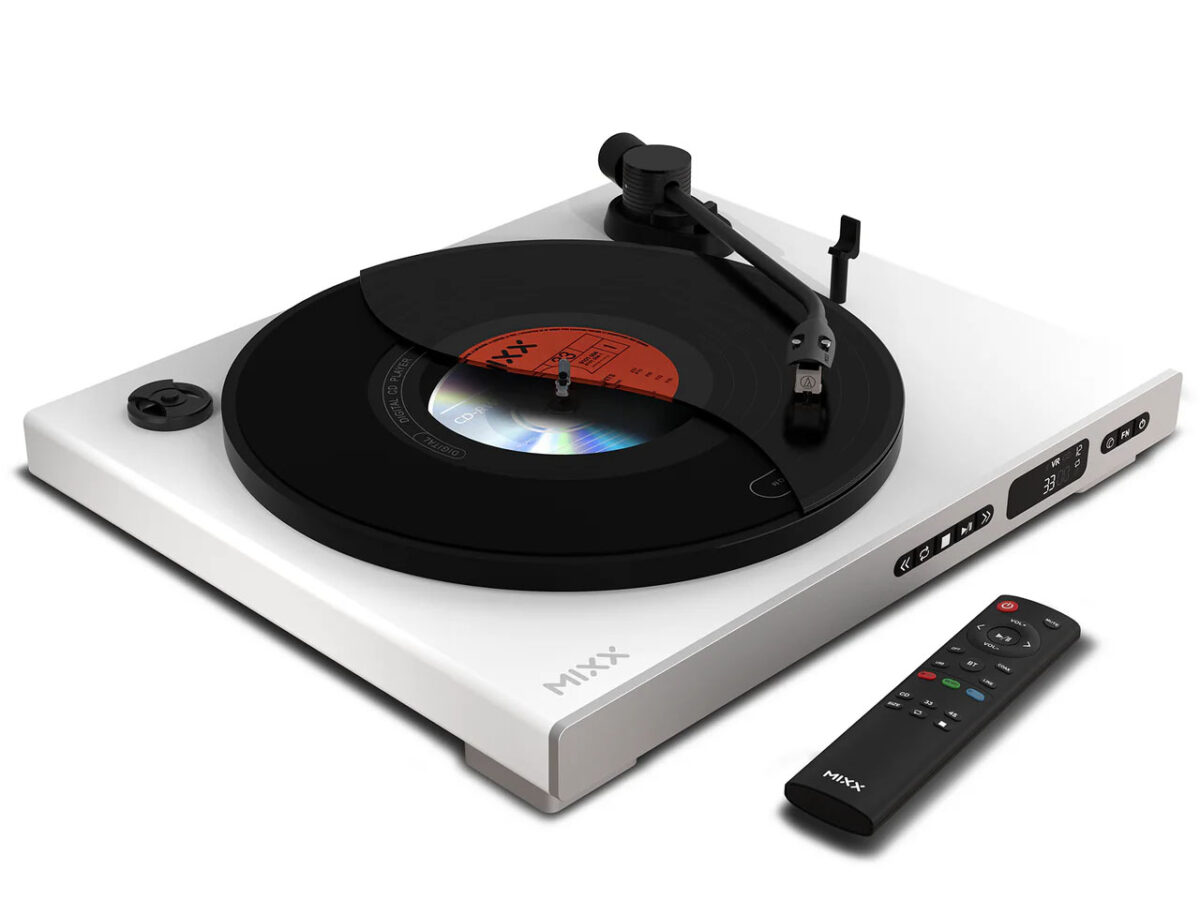 Mixx Audio Analog Plus 2-In-1 Turntable Conceals a CD Player