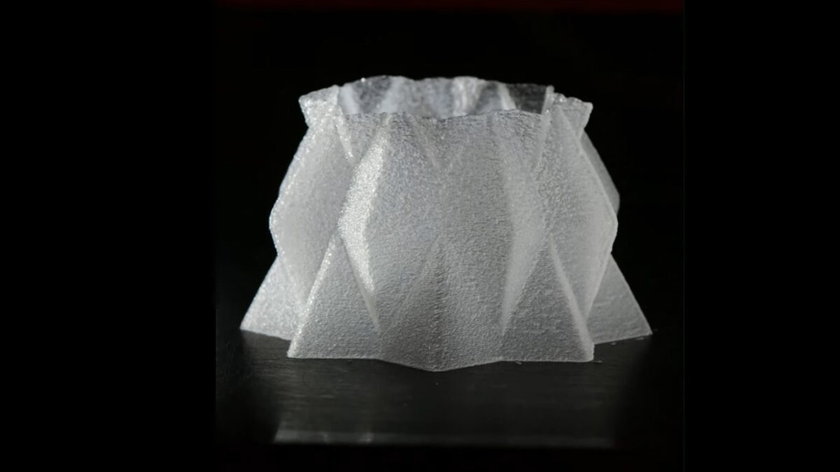 3D Printed Christmas Tree made from ice