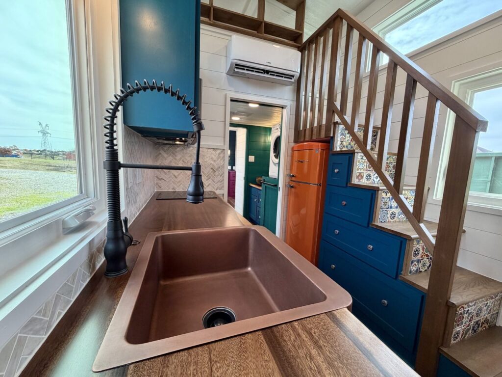 Seawillow Tiny House Takes Design Cues From Sandy Beaches