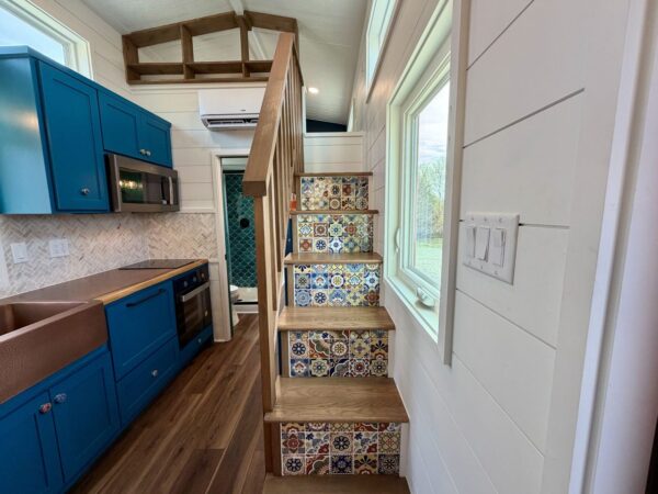 Seawillow Tiny House Takes Design Cues From Sandy Beaches