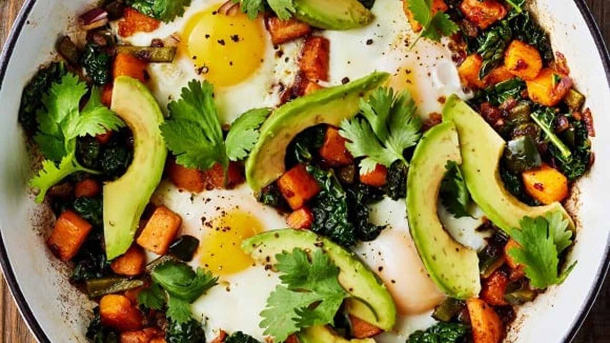 Delicious Christmas Breakfast Recipes to Kickstart the Day