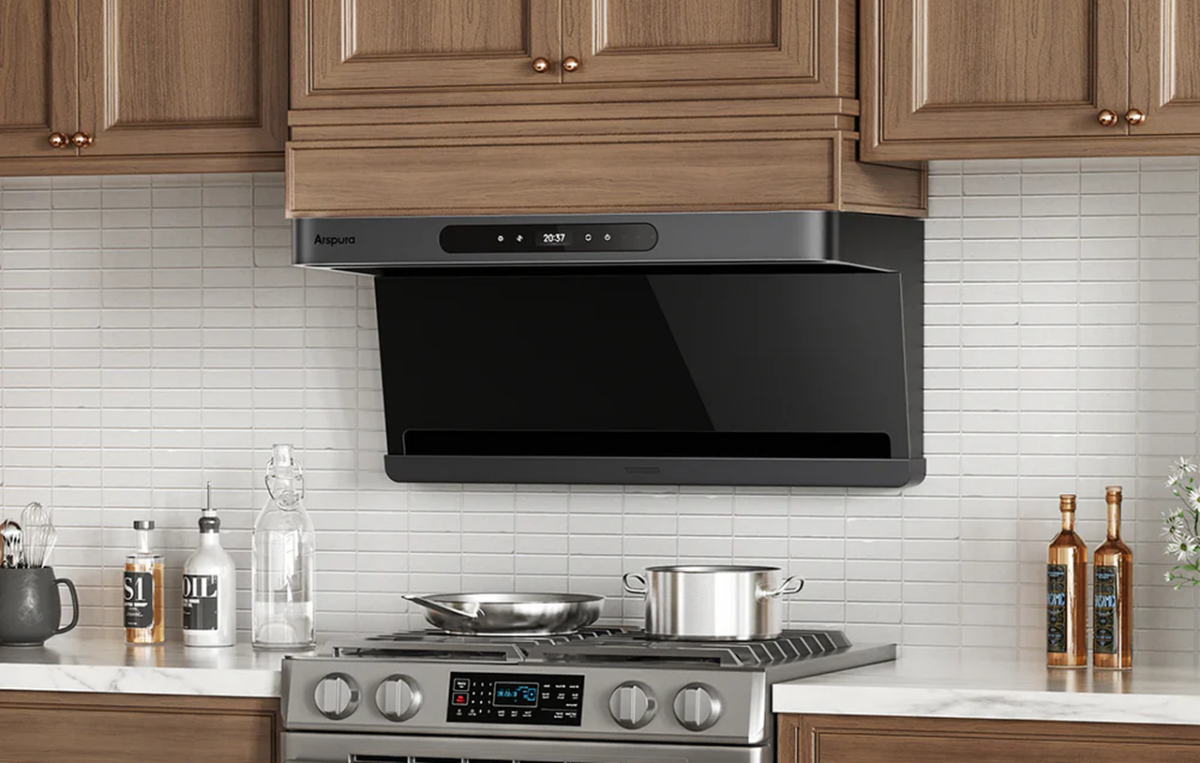 Arspura F1 Range Hood Keeps Kitchen Smoke-Free Sans Noise