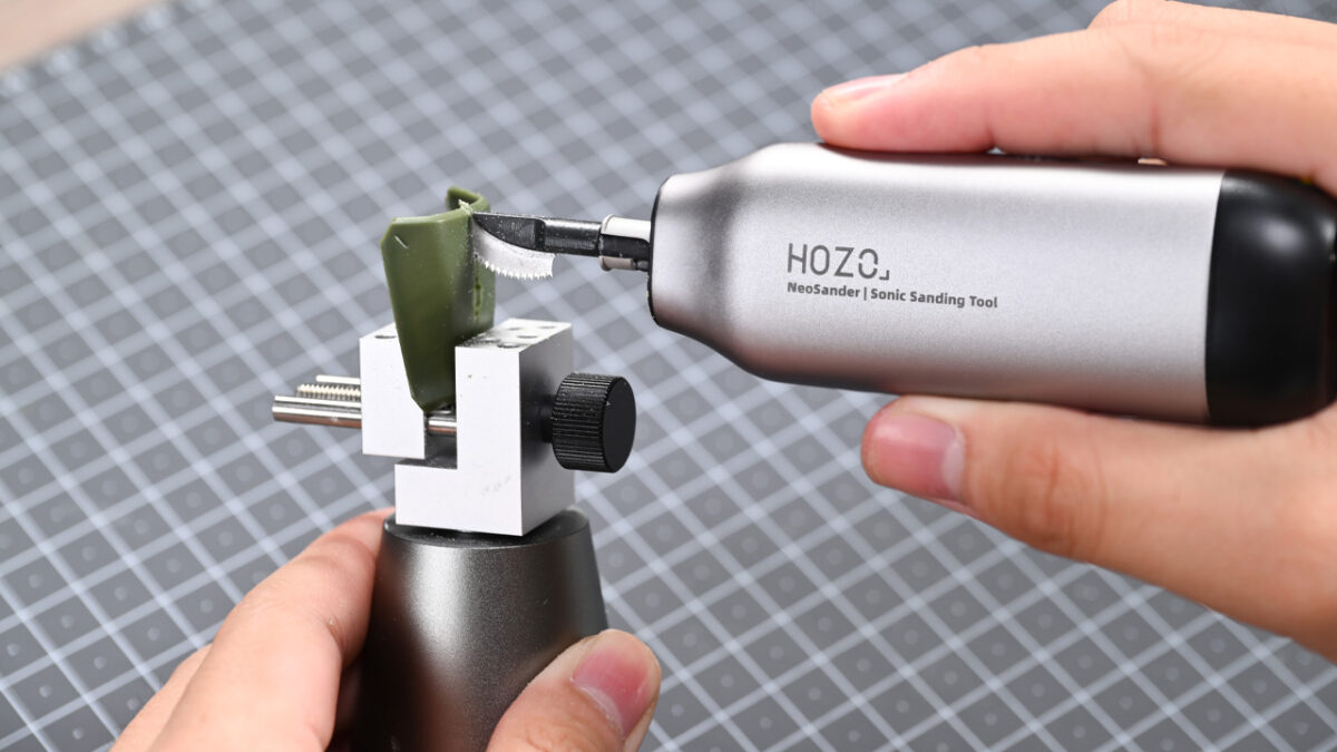 Hozo NeoSander Does Fine Sanding Other Rotary Tools Can’t