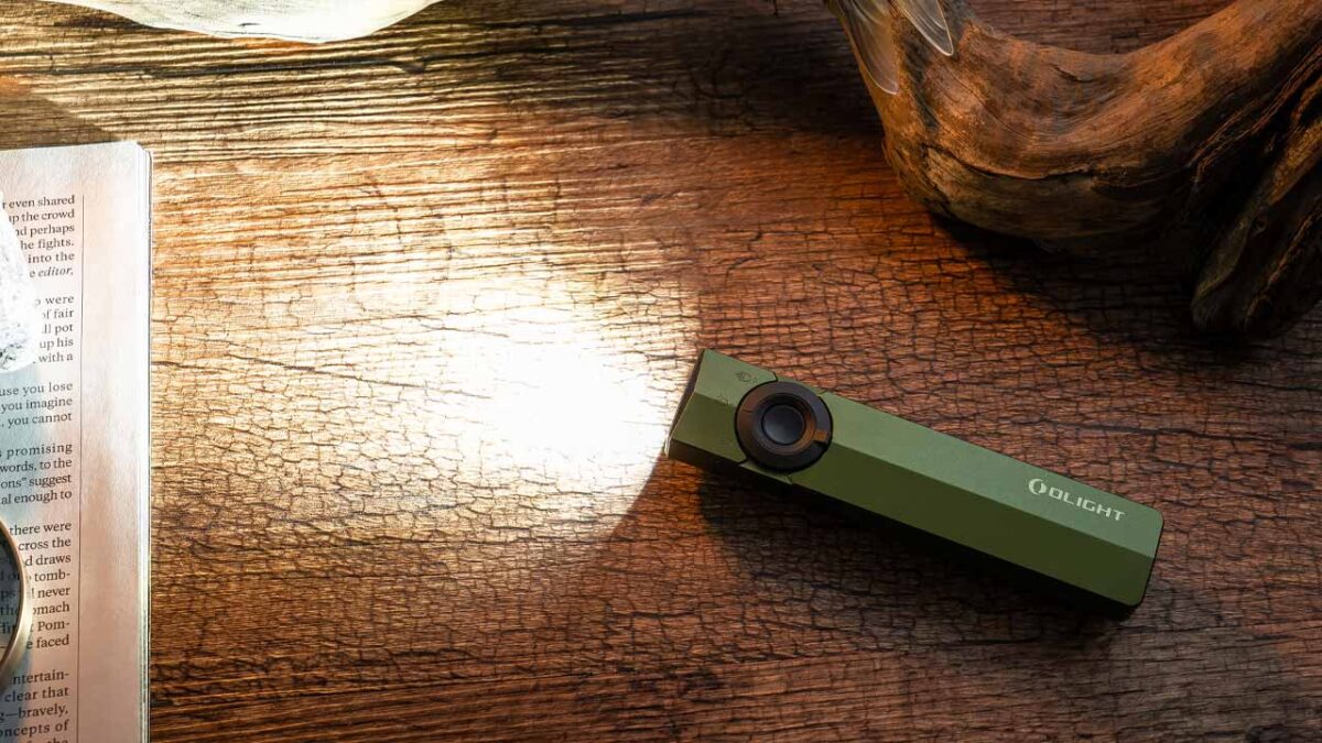 Olight ArkPro Ultra Flat EDC Flashlight at CES 2026
