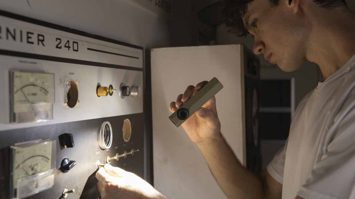 Olight ArkPro Ultra Flat EDC Flashlight at CES 2026