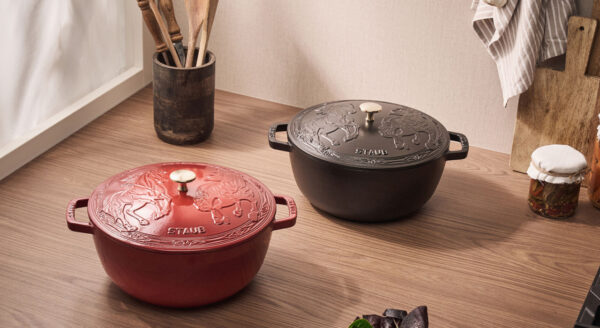 New Staub French Oven has Embossed Equine Portrait on the Lid