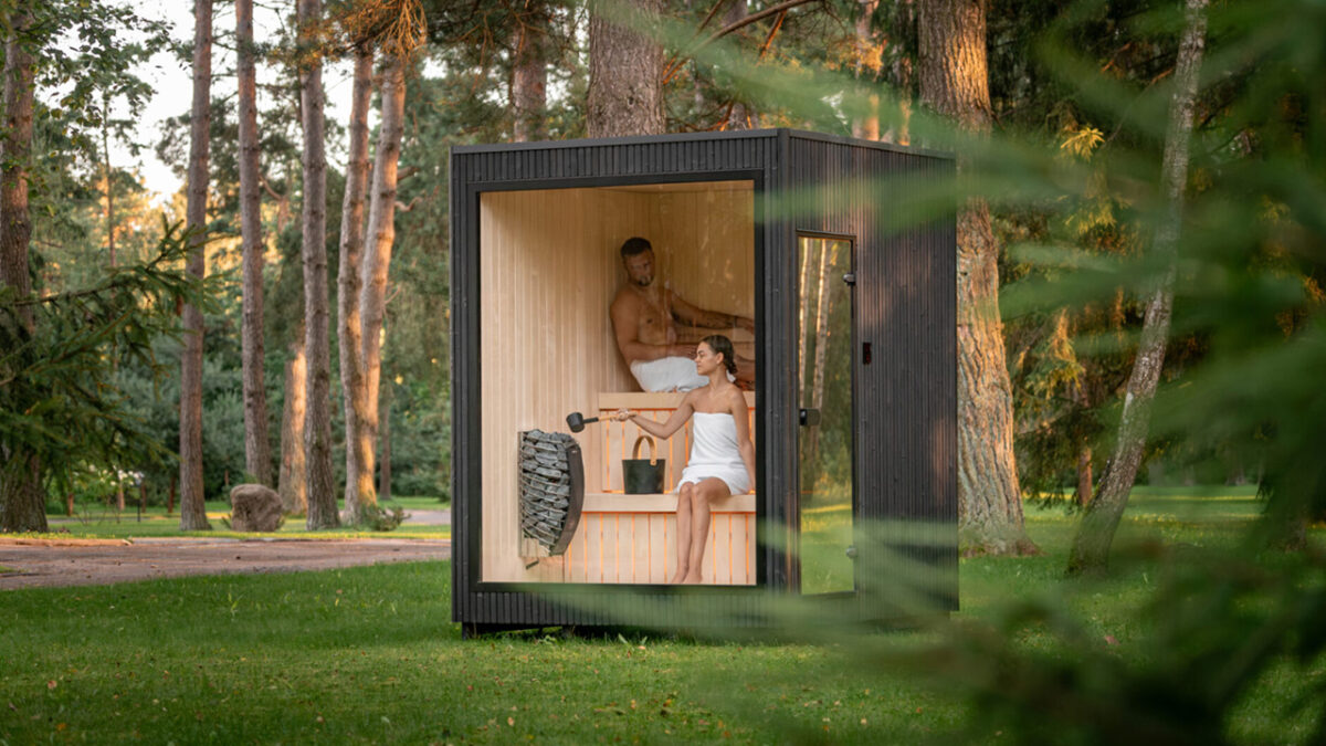 Jonas Sauna With Burnt-Wood Exterior Offers Architectural Statement