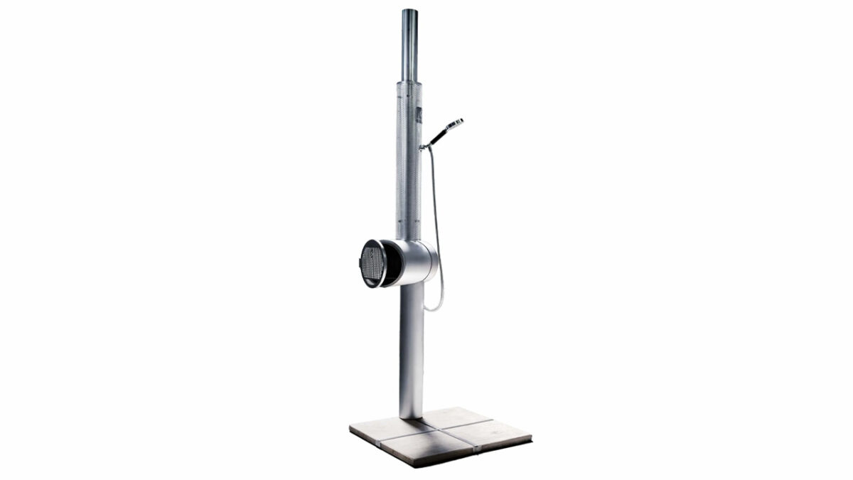 Feuerwasse Fire Shower With Built-in Wood Stove is a Miracle