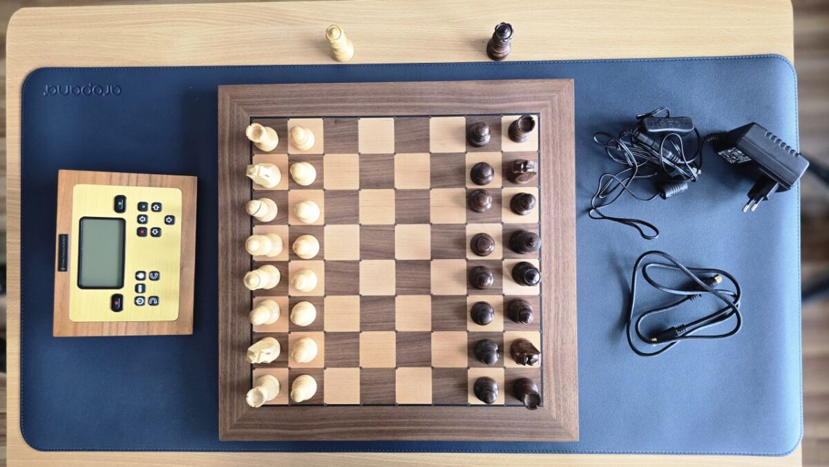 Millennium Chess Classics Review: Premium Board for Beginners