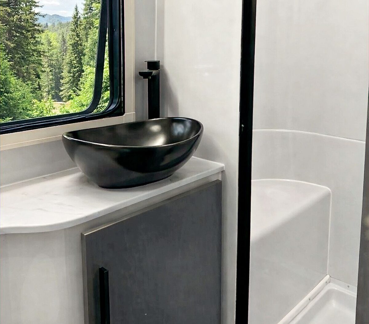 Awaken RV MorningStar Features a Dual-Hull Fiberglass Body