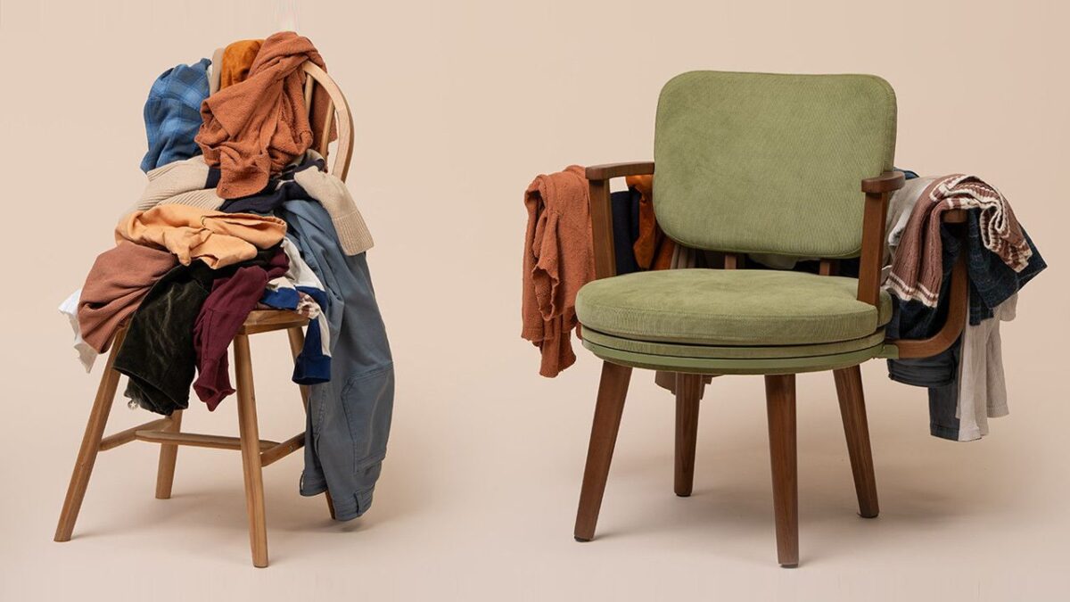 Flat-Pack Laundry Chair is Rotating Solution for Half-Worn Clothes