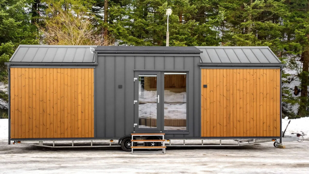 Justine Tiny House Forgoes Living Area for Roomier Kitchen